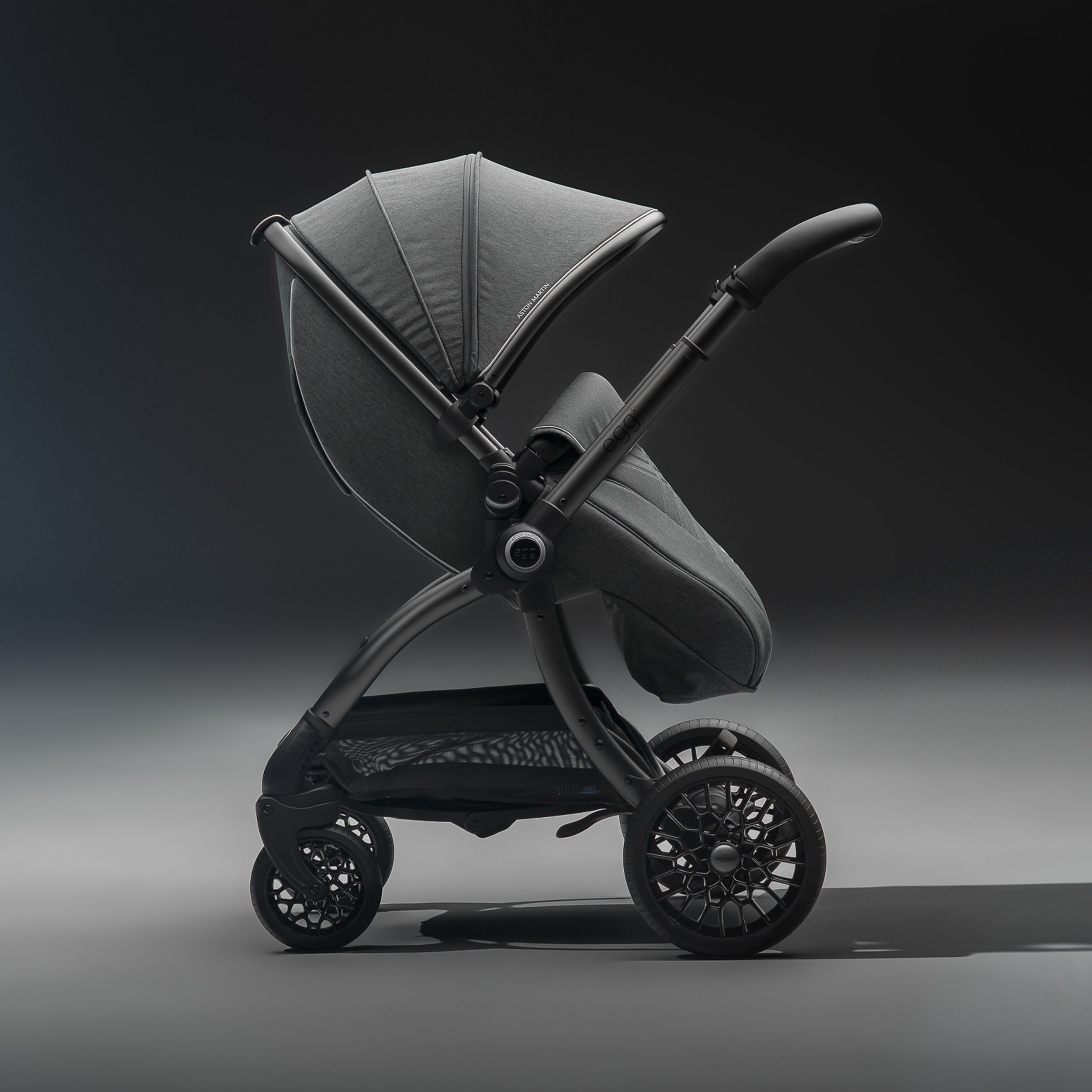 Aston Martin egg3® – egg Stroller